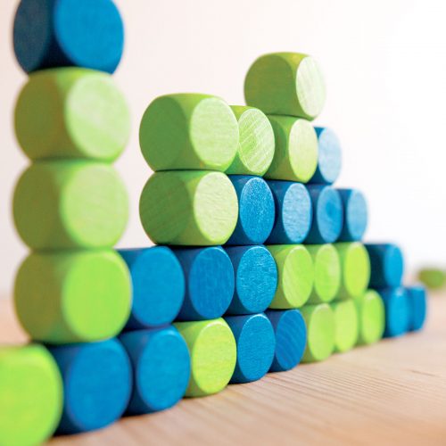 Wooden toy connecting cubes - milaniwood